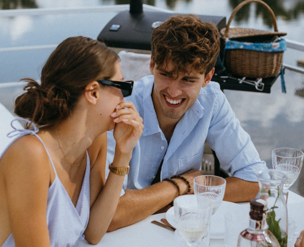 99 Funny First Date Conversation Starters - wiseBloke